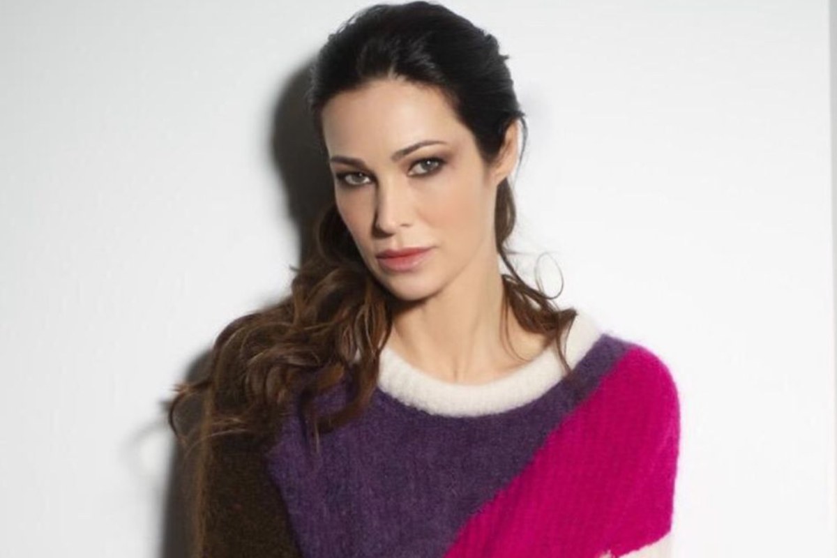 Manuela Arcuri racconta il suo dramma: la malattia che l'ha tormentata ...