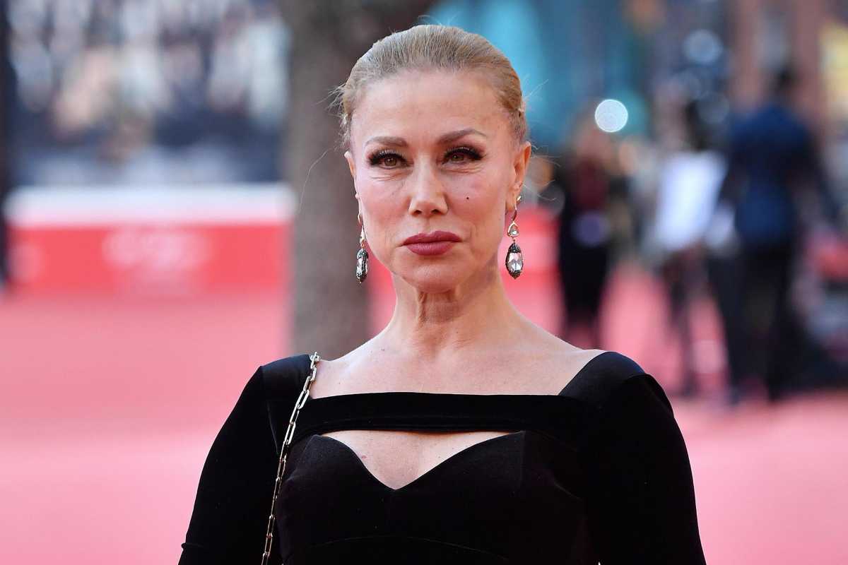 Nancy Brilli, dopo anni rivela il suo segreto: "Non mi piacciono ...